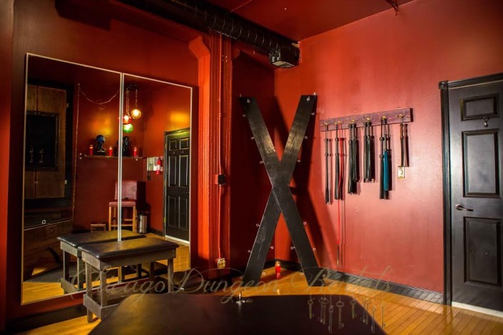 Red Room – Chicago Dungeon Rentals