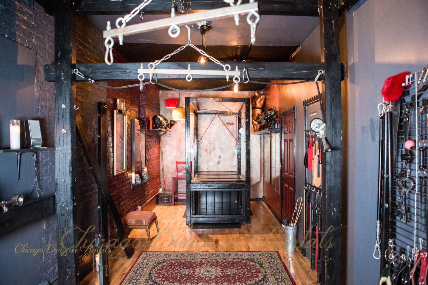 EPK - Chicago Dungeon Rentals