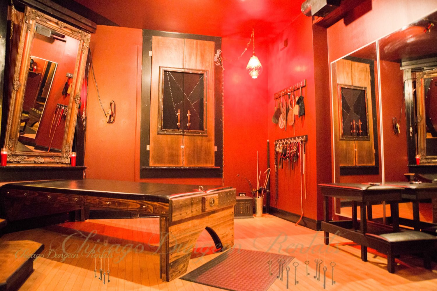 EPK - Chicago Dungeon Rentals