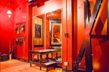 EPK - Chicago Dungeon Rentals
